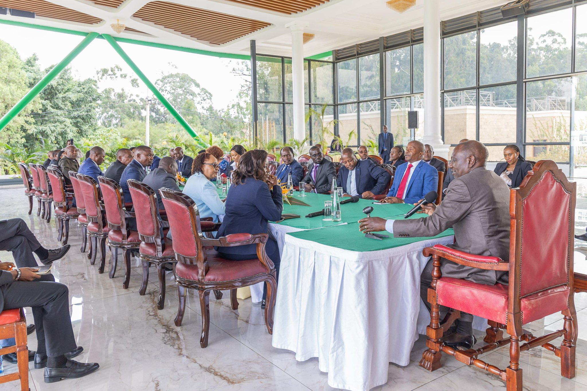 Rais Ruto ashauriana na viongozi wa Mlima Kenya - KBC Swahili